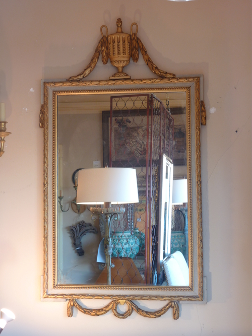 Neo Classical Mirror